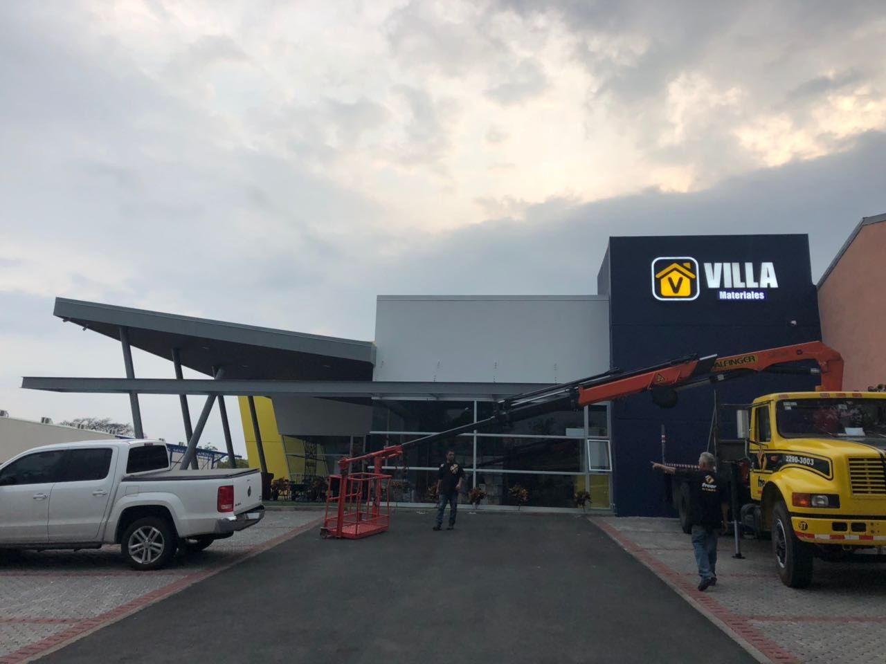 Depósito de Materiales Villa | Sergio Chaves